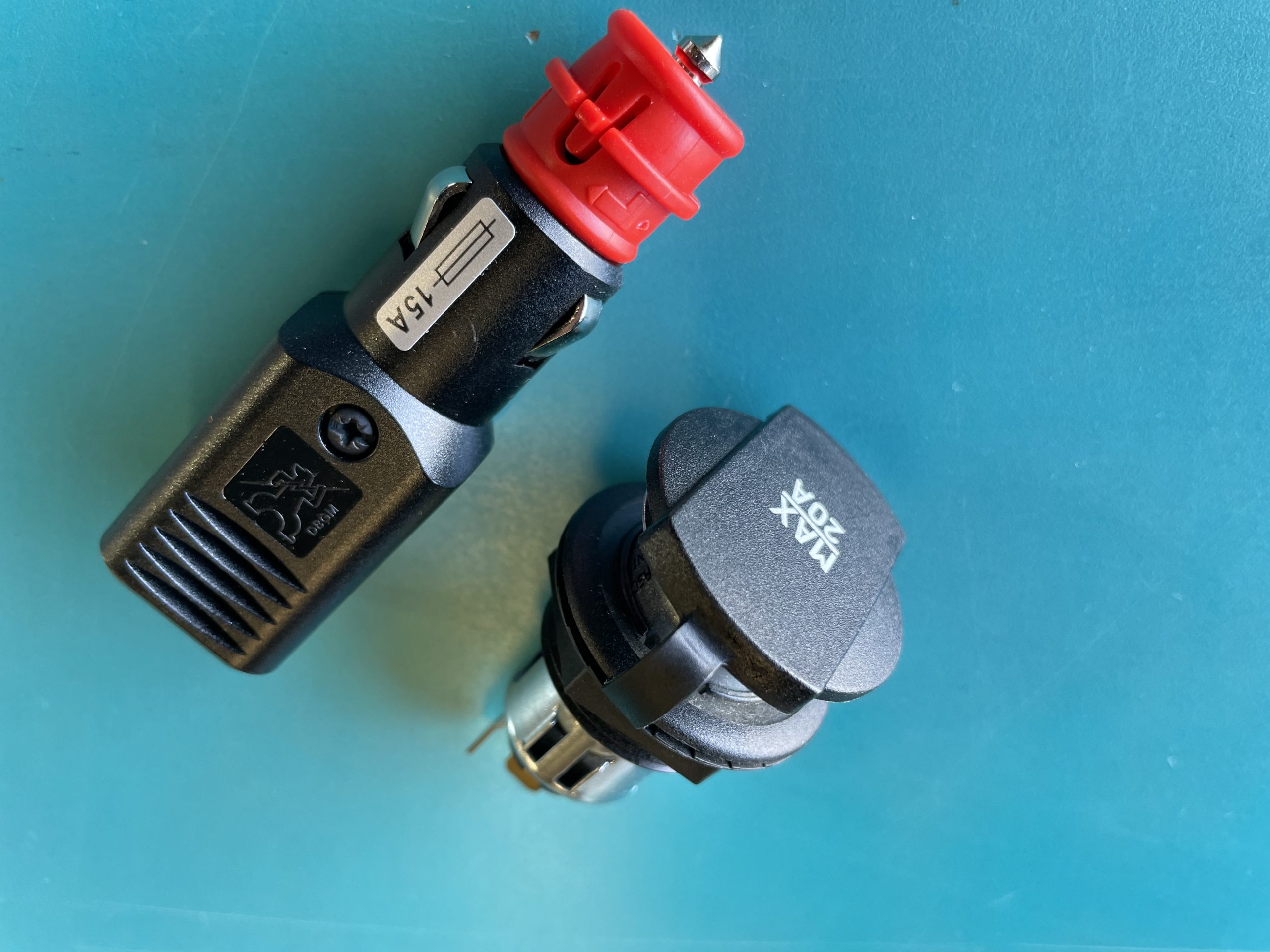 TBPCHM 12-24 Volt DC Power Plug and Socket Hole Mount combo - Travel ...